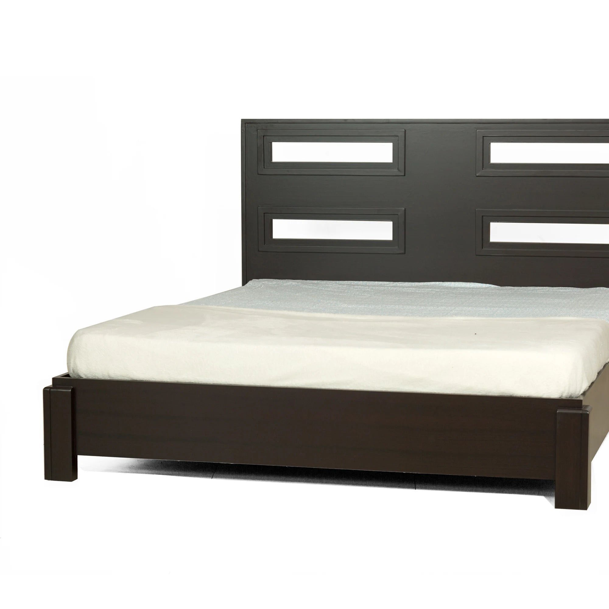 Kude Bedroom Set